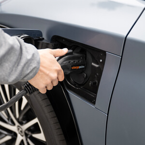 Lexus RZ 450e Luxury | SUV | Electric Vehicle | Lexus