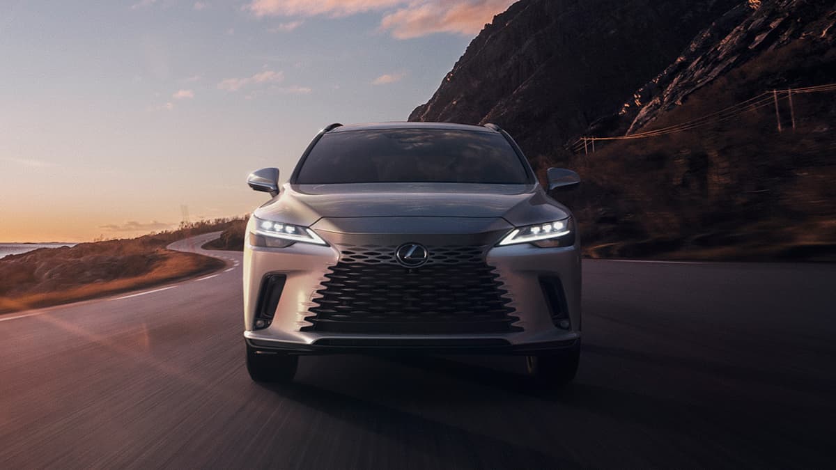 Plug-in Hybrid Electric Drive | Lexus (Country)