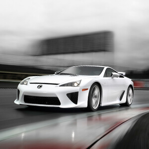 La Marca F | Lexus Peru