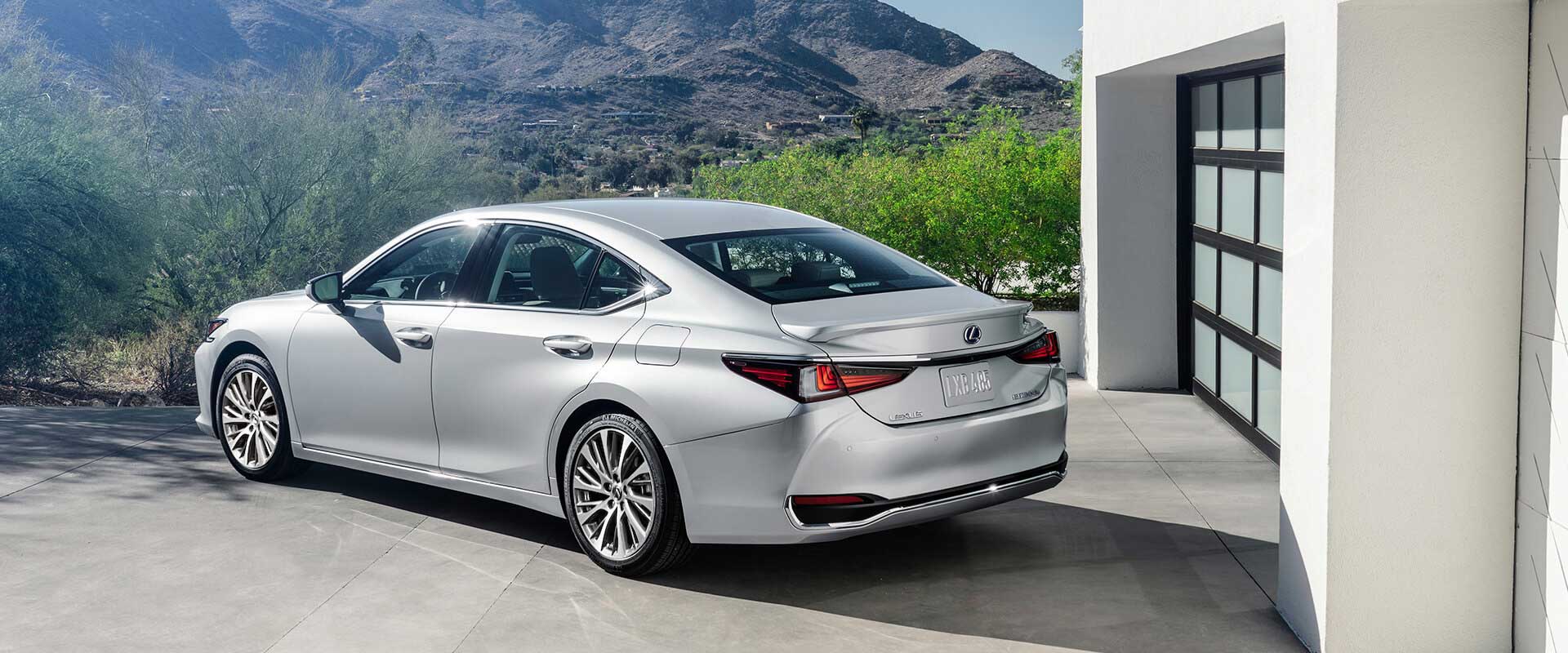 Lexus Es La Calle 300 2025 Lexus ES — Luxury Midsize Sedan