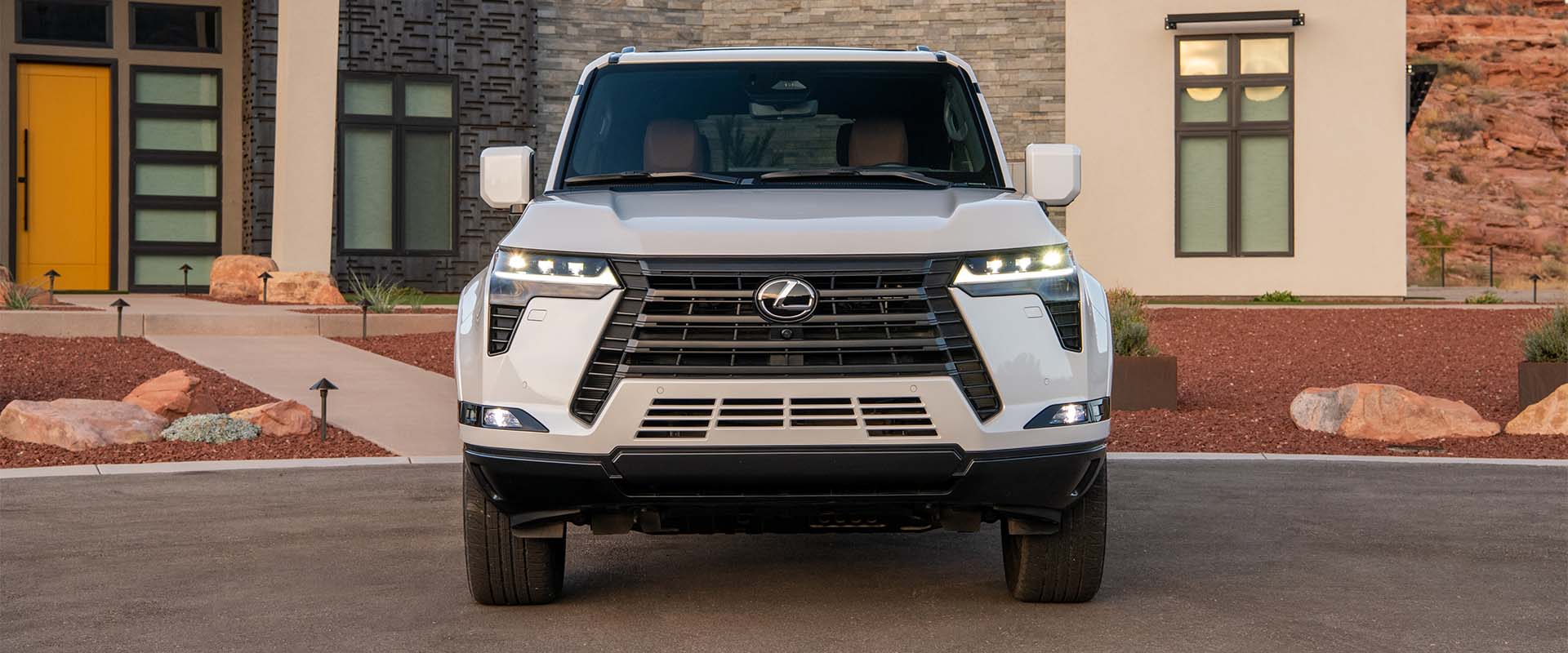 Lexus GX SUV: Una camioneta refinada apta para todo terreno