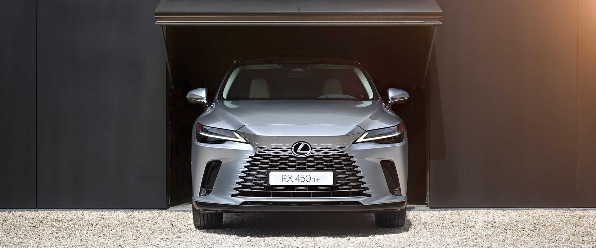 Lexus RX 450h+ | SUV | Crossover | Lexus Peru
