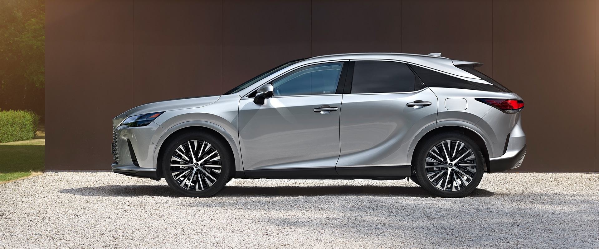 Lexus RX 450h+ | SUV | Crossover | Lexus Peru