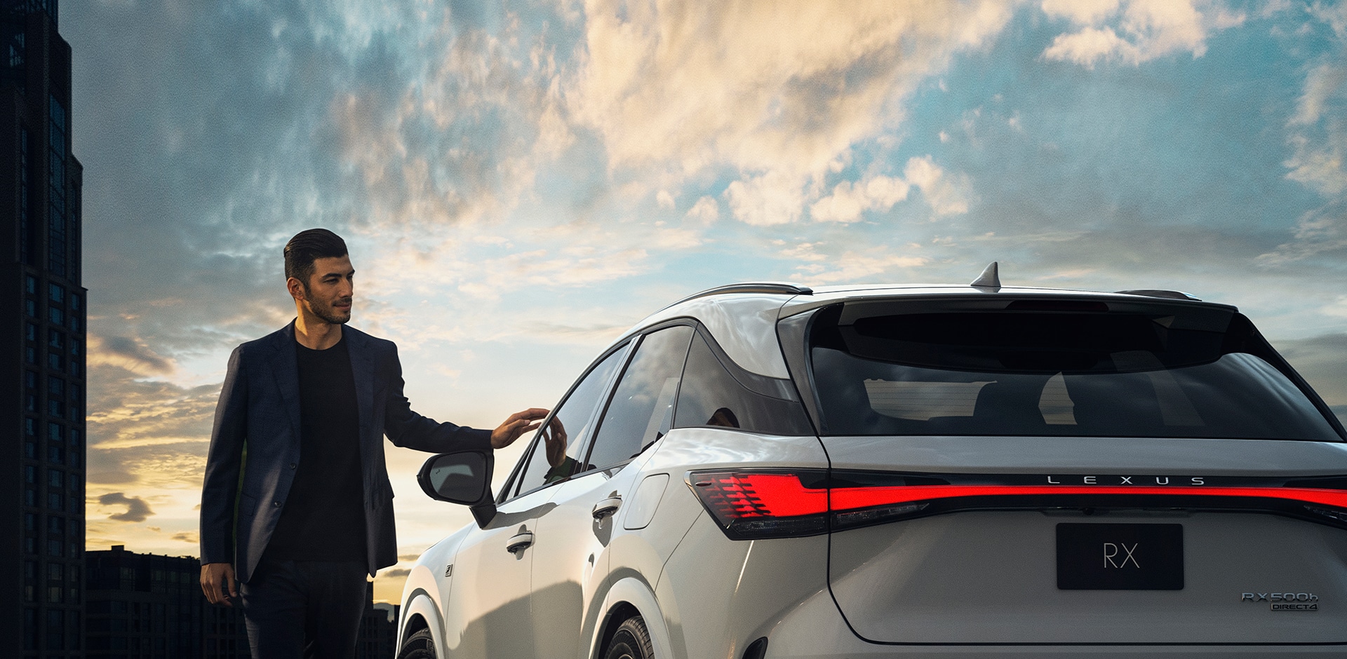 Lexus RX 500h F SPORT Performance | SUV | Crossover | Lexus