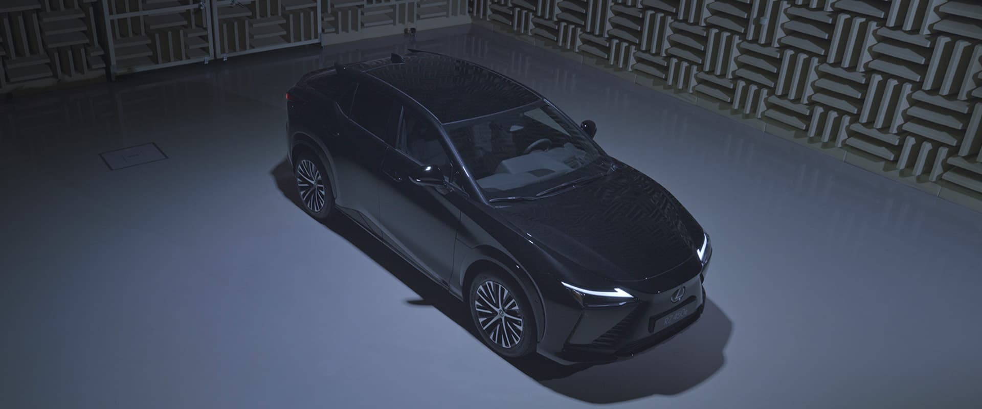 Lexus RZ 450e Luxury | SUV | Electric Vehicle | Lexus