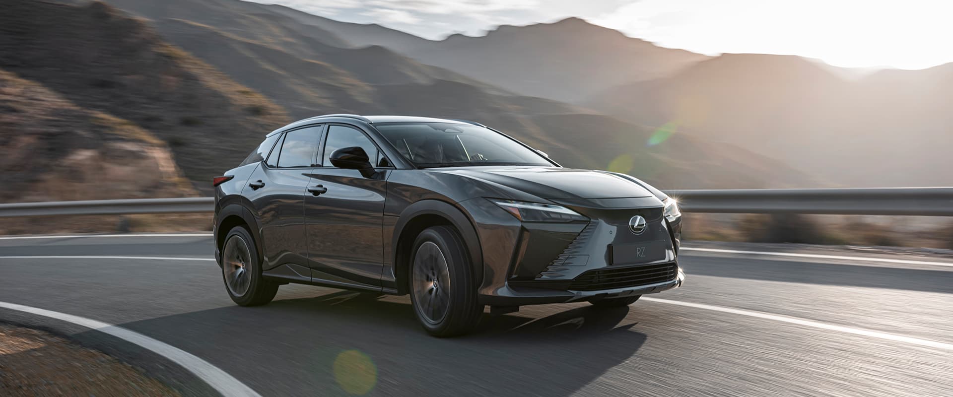 Lexus RZ | SUV | Electric Vehicle | Lexus